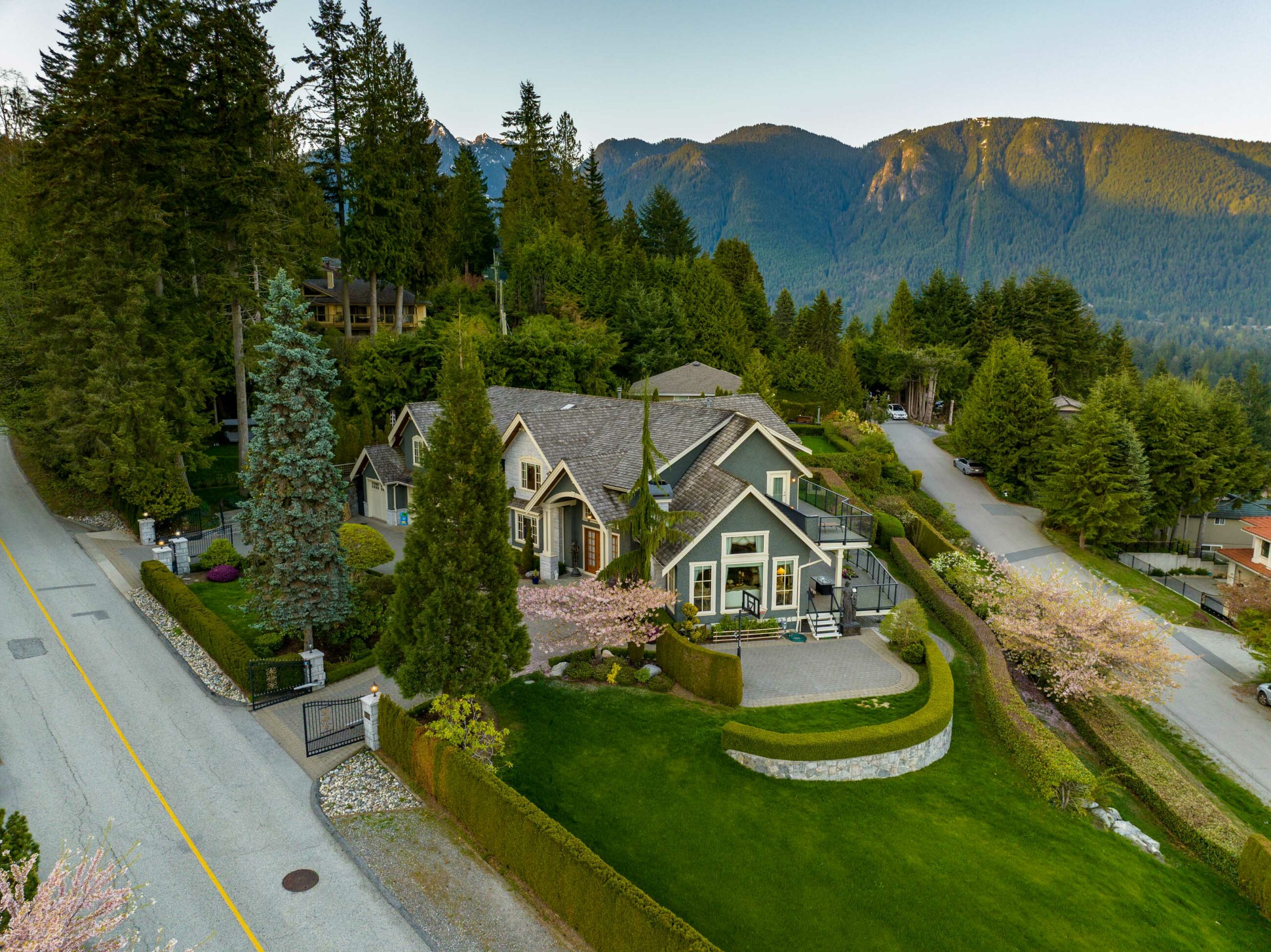 SPECTACULAR CLASSIC BRITISH PROPERTIES RESIDENCE – 620 St. Andrews Road ...